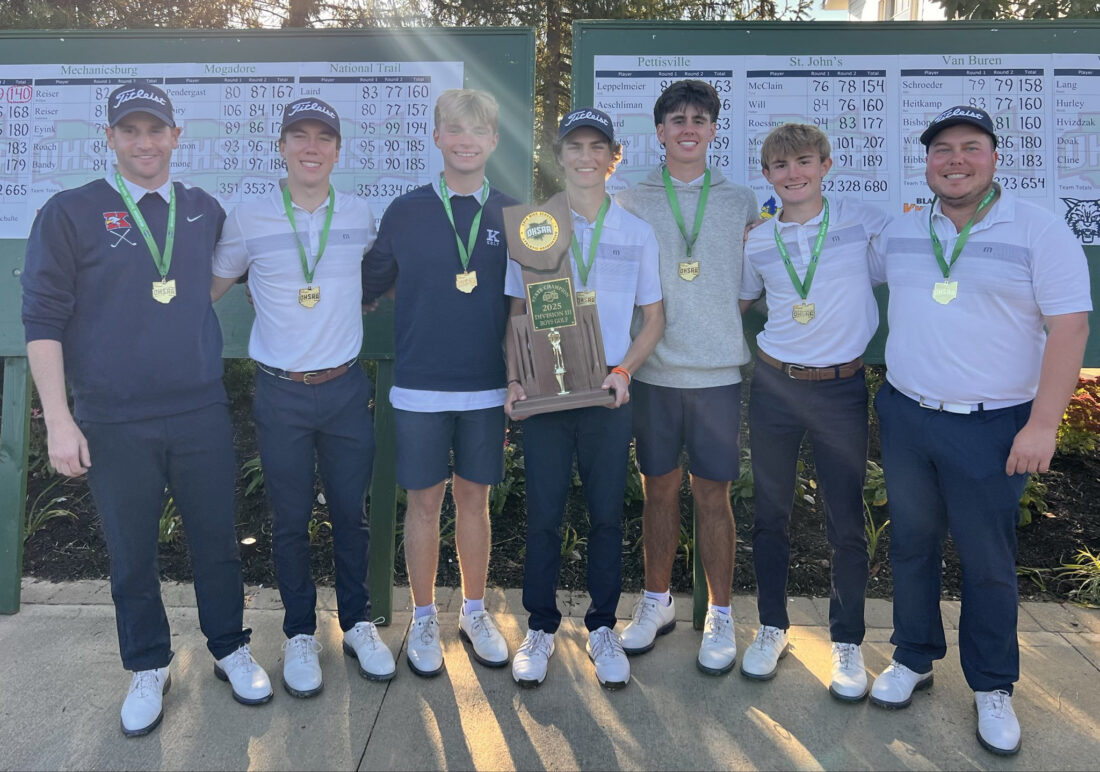 Warren JFK wins third straight D-III championship | News, Sports, Jobs ...